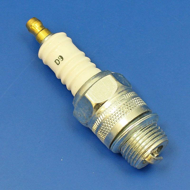 SPC D9: Champion Spark Plug D9 for Classic & Vintage Cars | Vintage ...